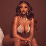 Julia Bad 🦋, - Senegal | Keepface