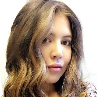 M O U N A B E N M A H T I, Fashion - Canada | Keepface