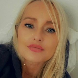 Alex, Beauty - Germany | Keepface