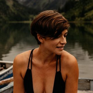 Mia Bühler | Uberding, Fashion - Germany | Keepface