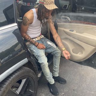 Levii, - United States | Keepface