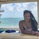 Mrs. Robinson, - | Keepface