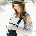 Amanda Farnsworth, - | Keepface