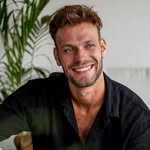 T O M L I O N N E, - | Keepface